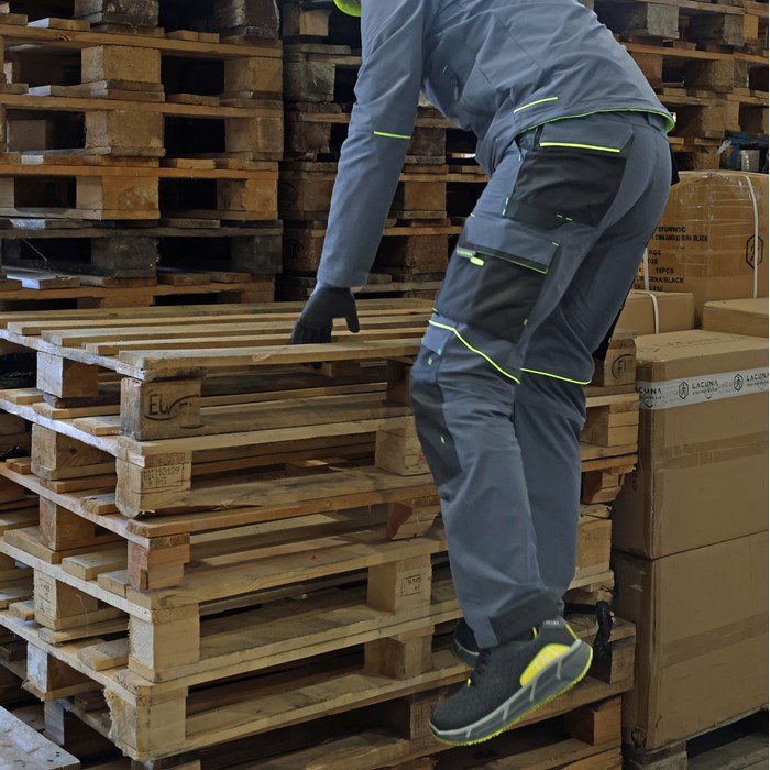 Radne hlače LACUNA MOVE FLEX SIVE, VEL. 48 | Pevex